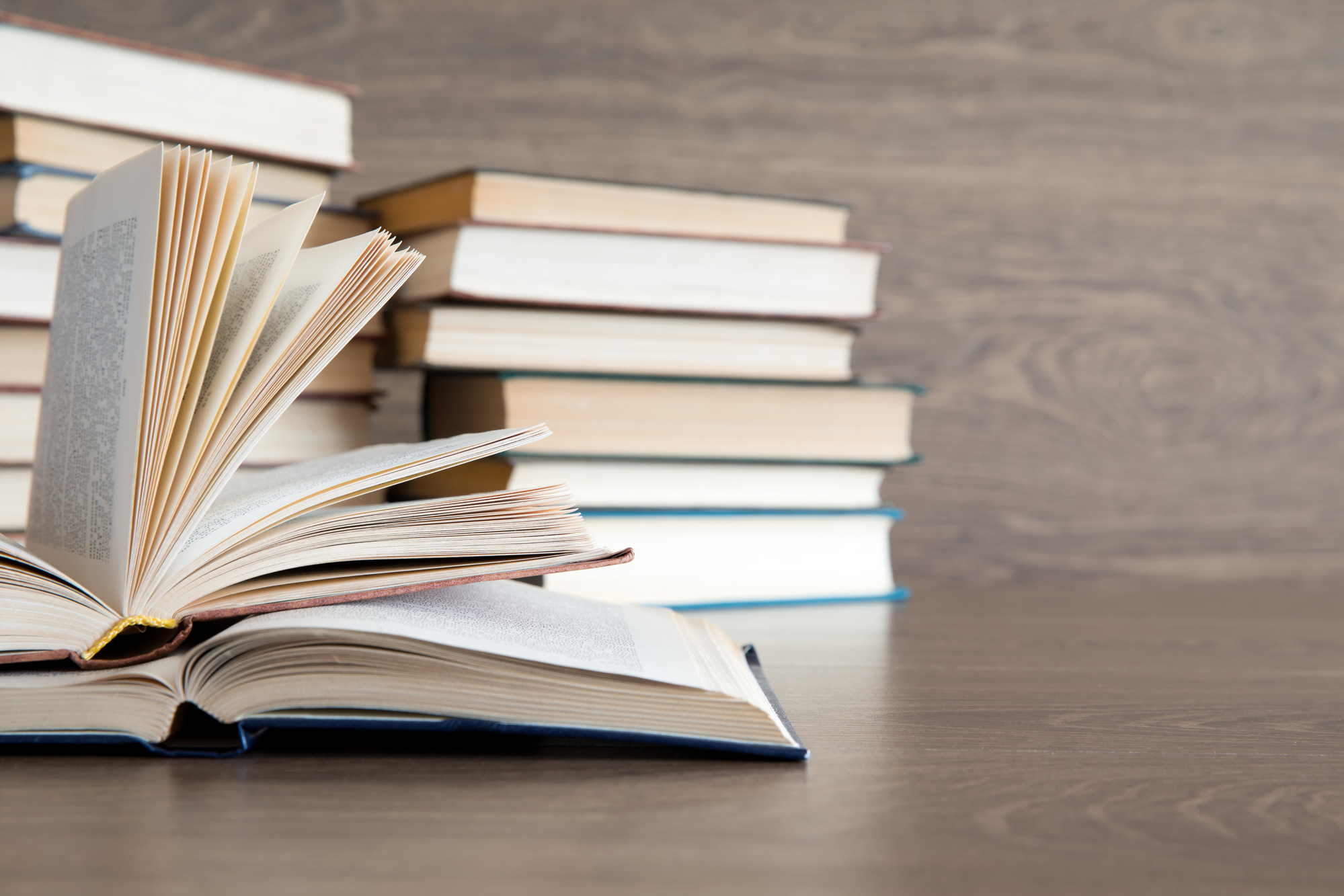 Essential Books Every Membership Site Owner Should Read